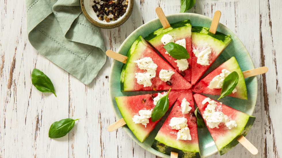 Watermelons vs. Melons: A Juicy Showdown | Blog | C&M Watermelon Imports